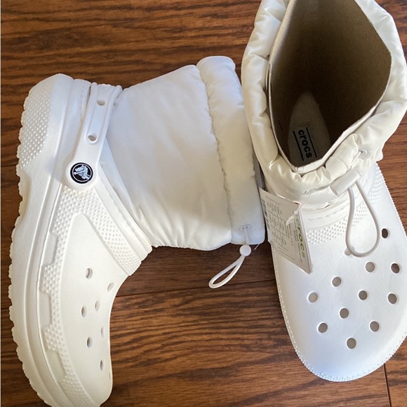 CROCS | Shoes | New Crocs Puffy Boots Size 7 | Poshmark